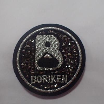 China Diamond Embroidery Iron On Clothing Patches 3D Logo Fashionable for sale