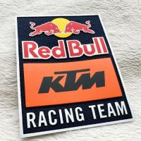 China Screen Printing Custom Clothing Patches Silicone Logo On Woven Label for sale
