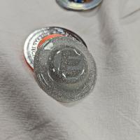 China Custom Logo Embossed Eco-Friendly 3D Silicone Patch Heat Transfer Label for Garments for sale