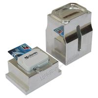 China Ultrasonic Horn and Jig 15kHz to 35kHz for Plastic Welding Machine Custom Mold for sale
