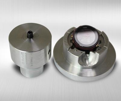 China Ultrasonic Horn and Jig 15kHz to 35kHz for Plastic Welding Machine Custom Mold for sale