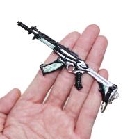 China 12cm Metal Gun Keychain Valorant Reaver Vandal Alloy Game Model Keychains for sale