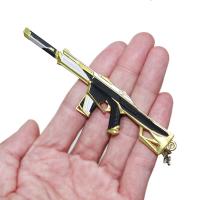 China Valorant Props Equip Gun Model Keychain Prime Phantom Metal Crafts Keyring Gold Hit Shooting Action Game for sale