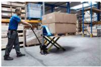 China HXEP Electric Scissor Lift Pallet Truck 1500kg Capacity for Book Block Transport for sale
