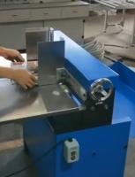 China HX720CF Automatic Hardcover Case Arc Shaping Machine 720mm Width 0.75kW for sale