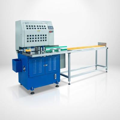 China Hydraulic Driven Double Head Cutter With 15 Times Per Minute Round Corner Trimming for sale