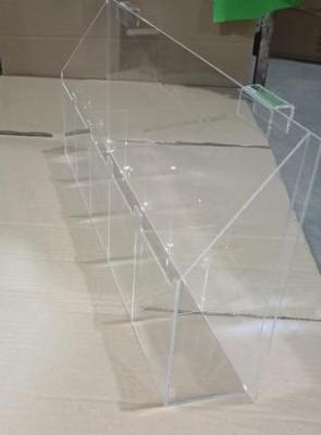 China 5 Pocket Clear Acrylic Display Stand 4'' X 9'' Tri Fold Customizable Size for sale