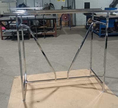 China At-0156 Double Rail Rack With V Brace Wall Display Fixtures Versatile Usage for sale