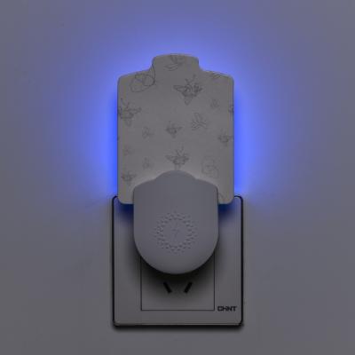 China White ABS Device 0.8W UV Light Attract Mosquito Moth Gnat Killing Lamp Indoor Use Plug-in Flying Insects Trap for sale