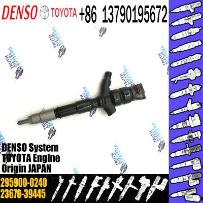 China Fuel Injector 23670-30170 2367030170 23670-39445 295900-0240 for TOYOTA Dyna Hiace Hilux D4D 1KD-FTV 3.0l for sale