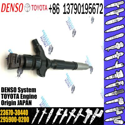China Fuel Injector Nozzles OEM 2367030440 2959000200 295900-0200 23670-30440 for Toyota Hiace Dyna 1KD-FTV for sale