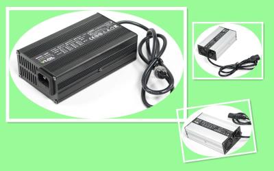 China Automatic 48V 3A Li Battery Charger , Lithium Battery Smart Charger For LiFePO4 LiMO2 Batteries for sale