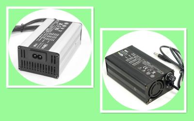 China 12 Volts Sealed Lead - Acid / AGM / GEL / Silicon Battery Charger For Car Battery for sale
