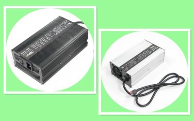 China 58.4V 10A LiFePO4 Battery Charger With PFC Worldwide Input 110 - 230Vac for sale