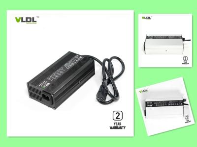 China 12V 10A Lithium Battery Charger Max 14V 14.4V 14.6V For Li-Ion LiFePO4 Battery for sale