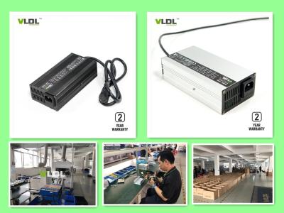 China Universal 14V 12V 8A AGM Battery Charger For Lead Acid Battery for sale