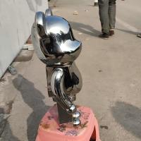 China Rust Resistant Metal Art Furniture Mirror Polished Home Art Sculptures for sale