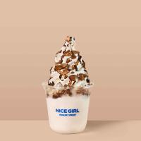 China Healthy Small Frozen Yogurt Customized Family Friendly Frozen Yogurt Franchise for sale