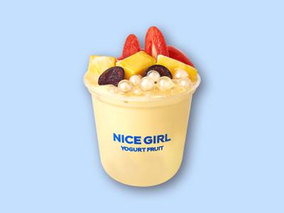 China Creamy Mango Infused Frozen Yogurt Franchise Yogurt Fruit Cup With Seasonal Fruits for sale