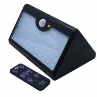 China Intelligent Light Control Outdoor 5W 650lm Die-Cast Aluminum All in One LED Solar Wall Light Solar Garden Light with PIR Sensor for sale