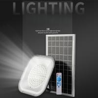 China High Efficiency Solar Flood Light With Fast Charging For Outdoor Use for sale