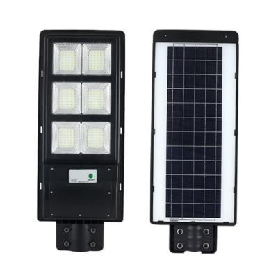 China Intelligent Solar Street Light Auto Operation for Outside Place Illumination for sale
