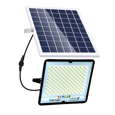 China IP65 Solar Flood Light with Remote-Control for Garden Lighting for sale
