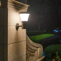 China LED Solar Wall Light With High Efficiency Solar Panel 12H Working Time for Villa Garden Lighting for sale