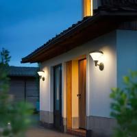 China High brightness Solar LED Wall Light for Outdoor Garden Pathway Lighting for sale