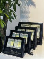 China Outdoor Solar Flood Light Auto Light Sensing High Power LED Long Lasting Charge for sale