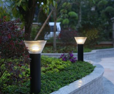 China No-Wire Solar Power LED Garden Lamp with Panel Outdoor Lawn Light for sale