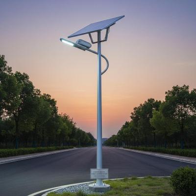 China Aluminum LED Solar Street Light Equipped with LED Light Source Input Voltage 50HZ 60HZ Energy Saving Street Lighting System for sale