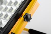 China Outdoor Portable 50W & 100W IP65 Waterproof LED Solar Rechargeable Camping Light for sale