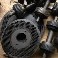 China SKJ2-200 SKJ2-350 450 Pellet Mill Flat Die Rollers Pellet Machine Spare Parts for sale