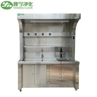 China Laboratory 304 Stainless Steel Hand Wash Sink Multifunction Table Sampling With Stretchable Faucet for sale