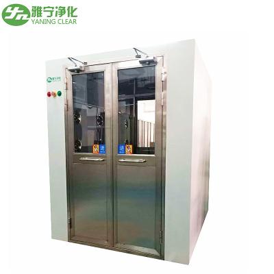 China Double Door Air Shower for ISO 8 Clean Rooms - 2000x2000x2150mm with 2.2KW Power and 28m/s Air Flow for sale