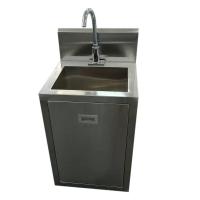 China 304 Stainless Steel Medical Scrub Sink with Sensor Faucet 0.1um Ultrafiltration for sale