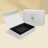 China Sponge Liner 8x10 Photo Magnetic Rigid Box Custom Size Packaging for Luxury Albums for sale