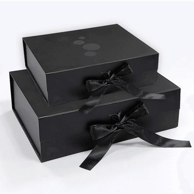 China Custom Size Accepted Rectangle Cardboard Magnet Foldable Packaging Gift Box for Gifts for sale