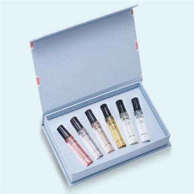 China Experience Luxury with 8ml Square Rotary Twist Up Atomiser Bottle Travel Perfume Set for sale