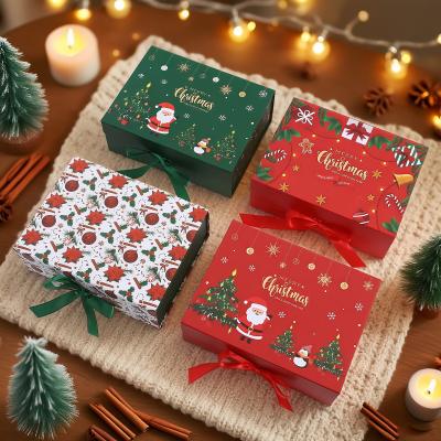 China Small Business Unique Ribbon For Socks Custom Luxury Cardboard Christmas Gift Box With Magnetic Closure UV Lamination for sale