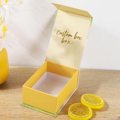 China European Hot Selling Biodegradable Handmade Rigid Cardboard Box Luxury Gift Packaging Magnetic Gift Box for sale