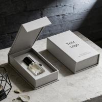 China Custom Eco-friendly UV Printed Rigid Magnetic Closure Perfume Gift Box with Lid Structure for High End Paper Boxes for sale