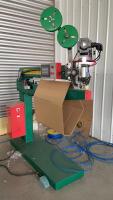 China Food Beverage Shops 1200 Heavy Duty Hand Feeding Manual Carton Box Stitcher Machine for sale