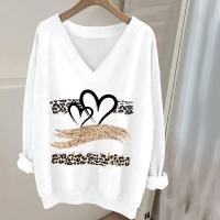 China Ribbed Pullover Top-Notch Street Style V-Neck Hoodie Fleece Sweatshirt for Winter for sale