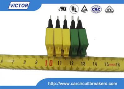 China 28V DC 15A Snap Off Universal Blade Auto Reset Circuit Breaker Single Pole for sale