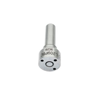 China L209PBC Silver Diesel Common Rail Injection Nozzle 21457952 for Improved Fuel Efficiency for sale