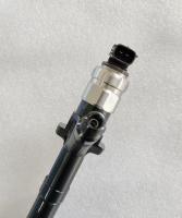 China 095000-6240 Common Rail Fuel Injector Assembly for sale