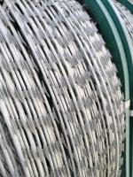 China Hot Dipped Galvanized Barbed Wire Concertina Razor Wire Hot sale for sale
