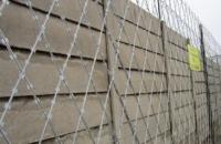China Galvanized Steel Linear Razor Wire Mesh Fence for Anti-Climbing and Anti-Rust Barrier for sale